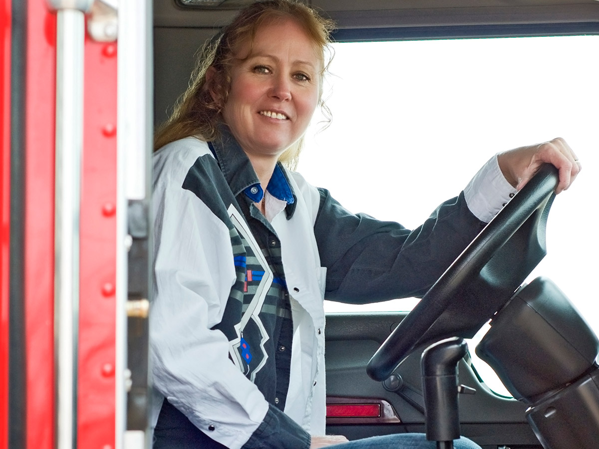Trucking Companies Hiring: Can Women Become AGM Transport Truck Drivers?
